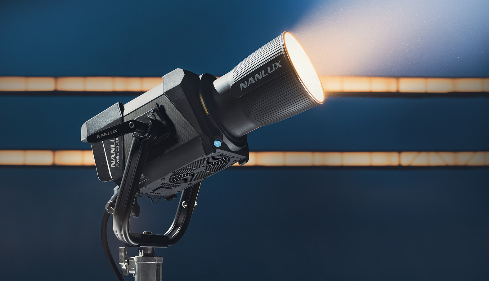 Nanlux Announces Evoke 1200B Bi-Colour LED spotlight