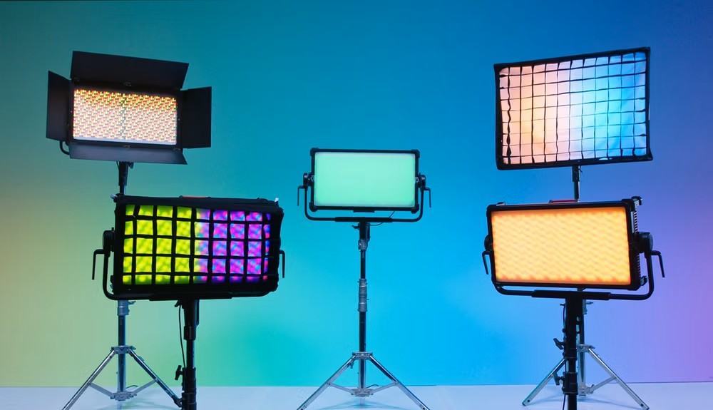 Aputure expands the Nova series